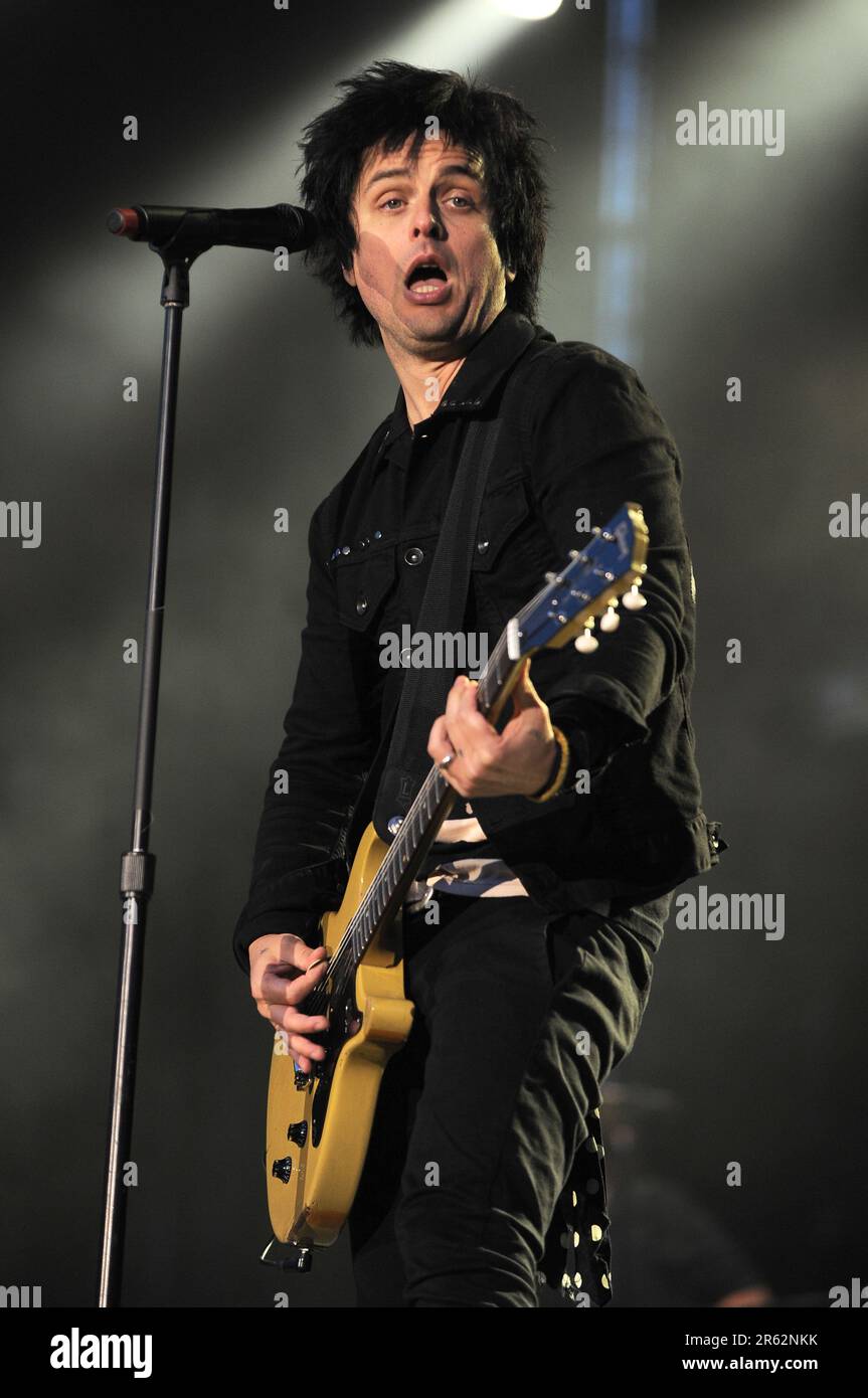Green day photographs 1997 hi-res stock photography and images - Alamy