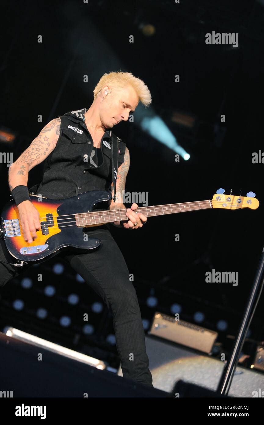 Green day photographs 1997 hi-res stock photography and images - Alamy