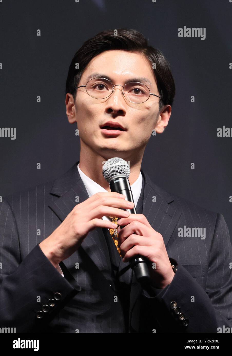 Three A Crowd Of Kora Kengo