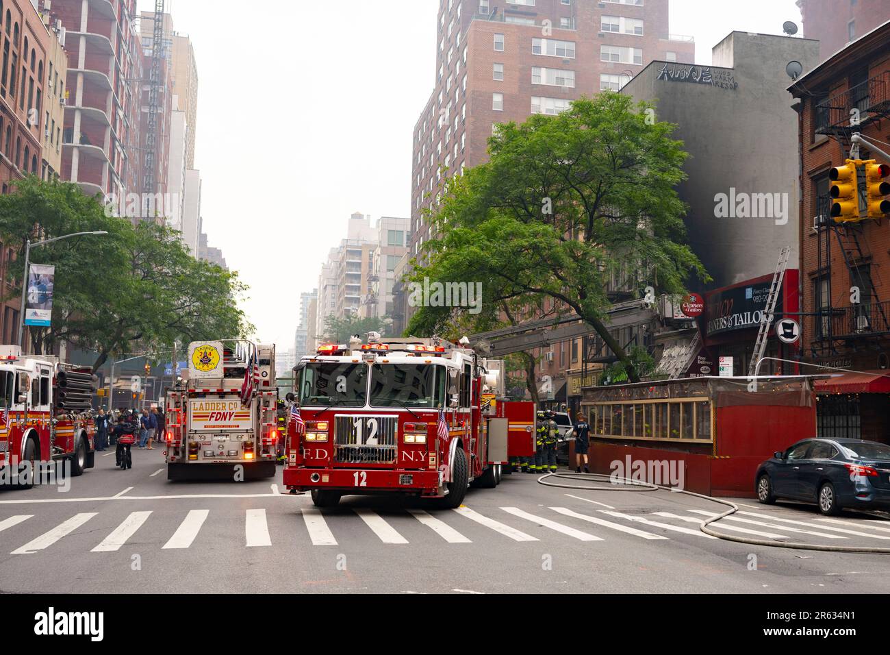 New York, New York, USA. 6th June, 2023. FDNY firefighters go to work ...
