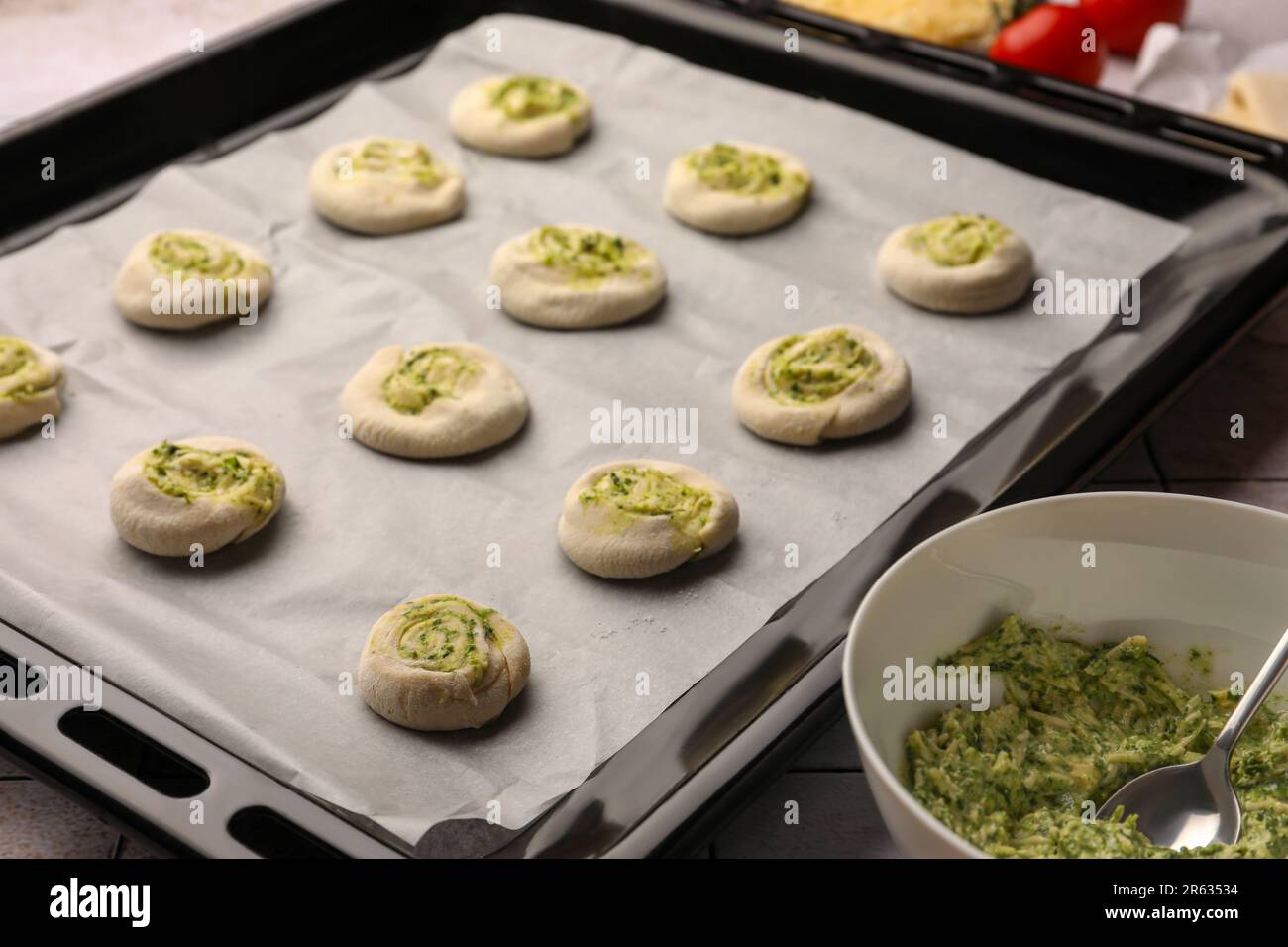 Sheet raw puff pastry hi-res stock photography and images - Alamy