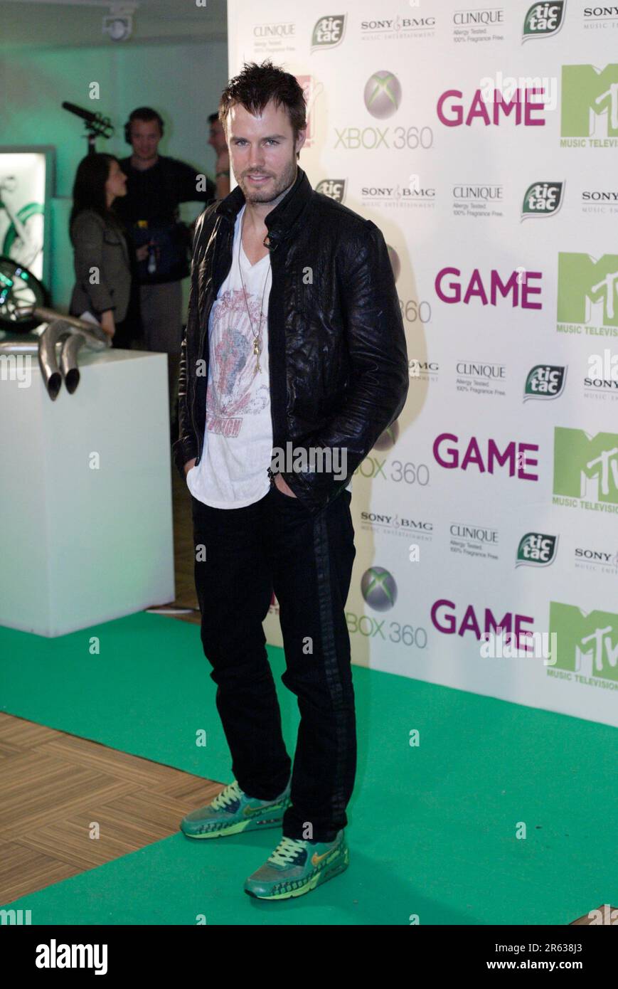 Jonathan Pease MTV hosts a party for Xbox at MTV's Sydney headquarters ...