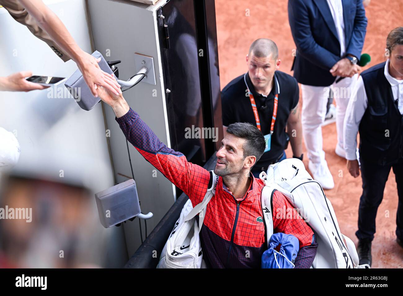 Paris, France. 06th June, 2023. Novak Djokovic signs autographs for ...