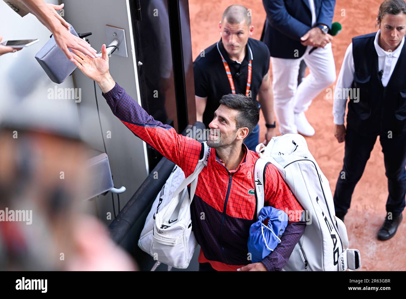 Paris, France. 06th June, 2023. Novak Djokovic signs autographs for ...