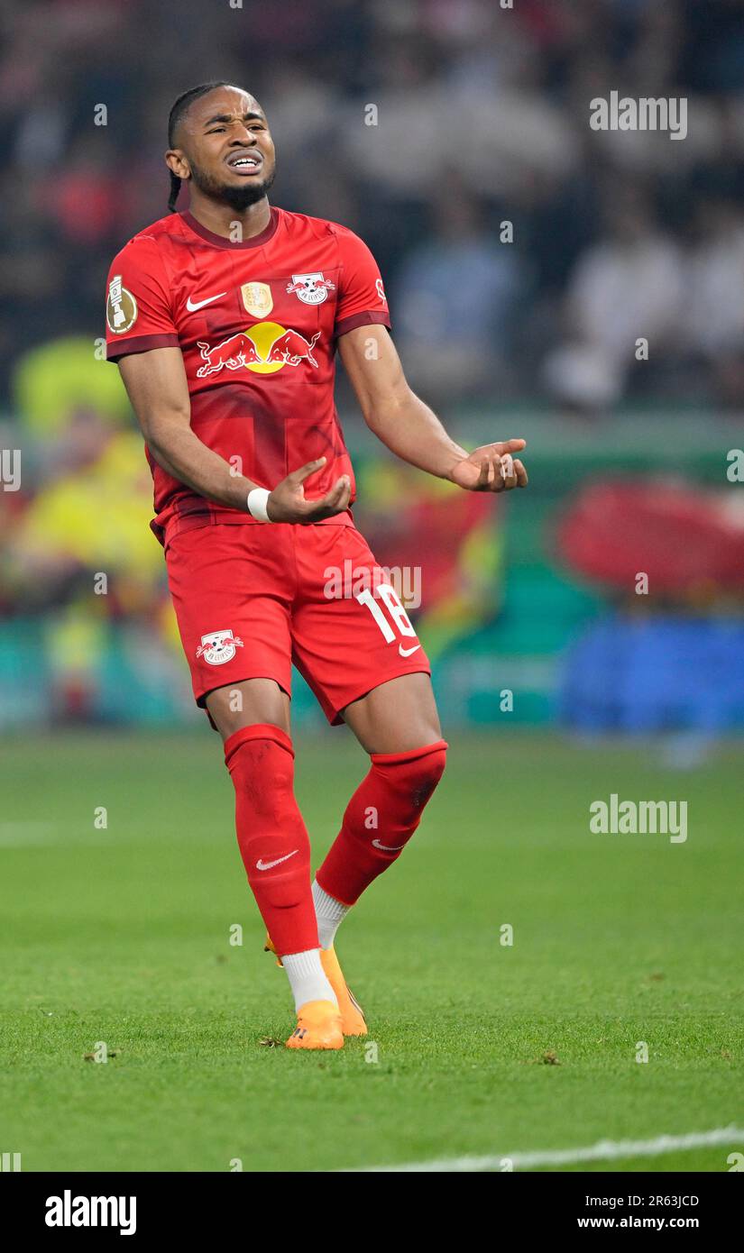 Disappointment Christopher Nkunku (18) RasenBallsport Leipzig RBL, 80th ...