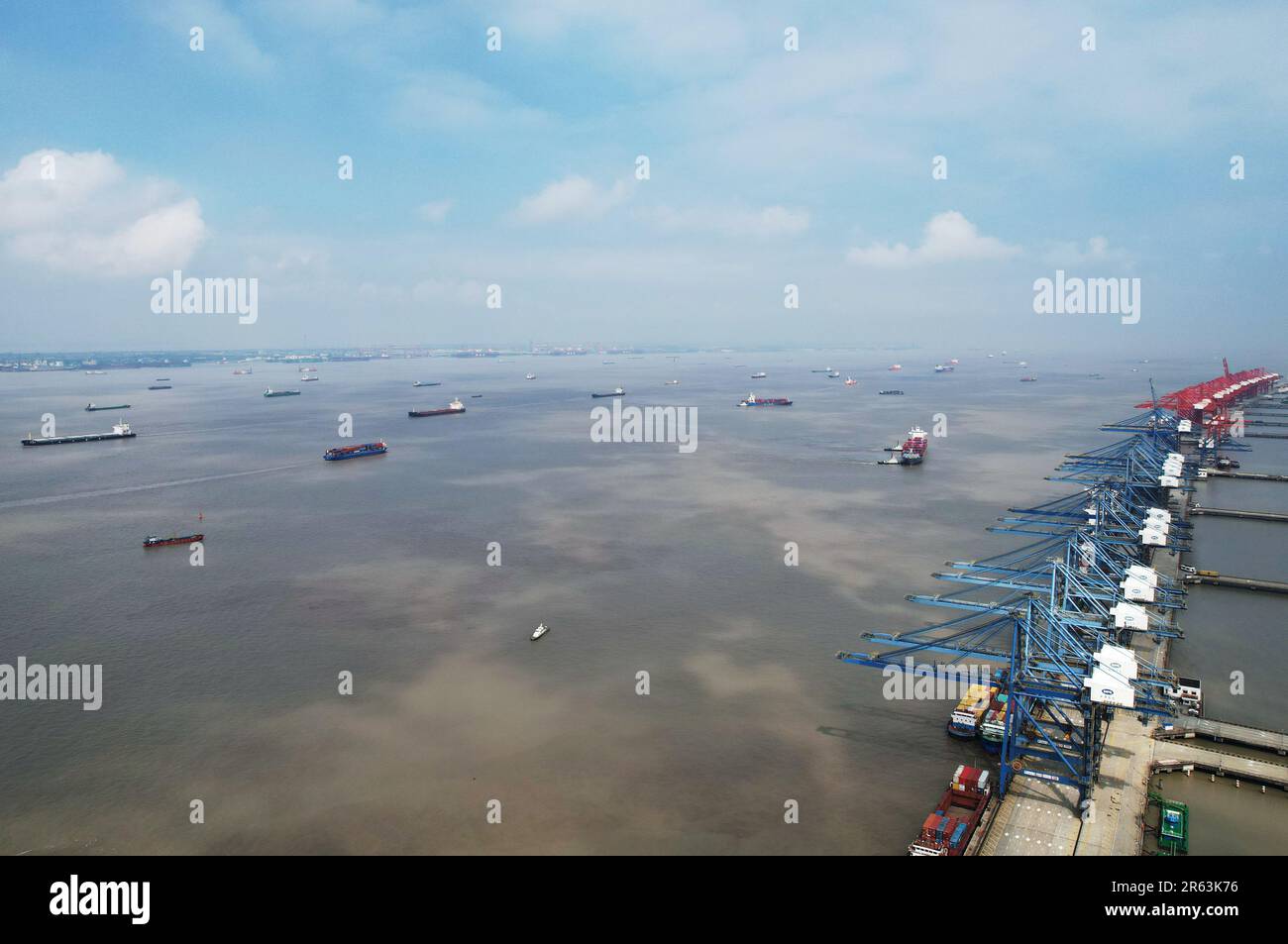 SHANGHAI, CHINA - JUNE 6, 2023 - Aerial photo taken on June 6, 2023 ...