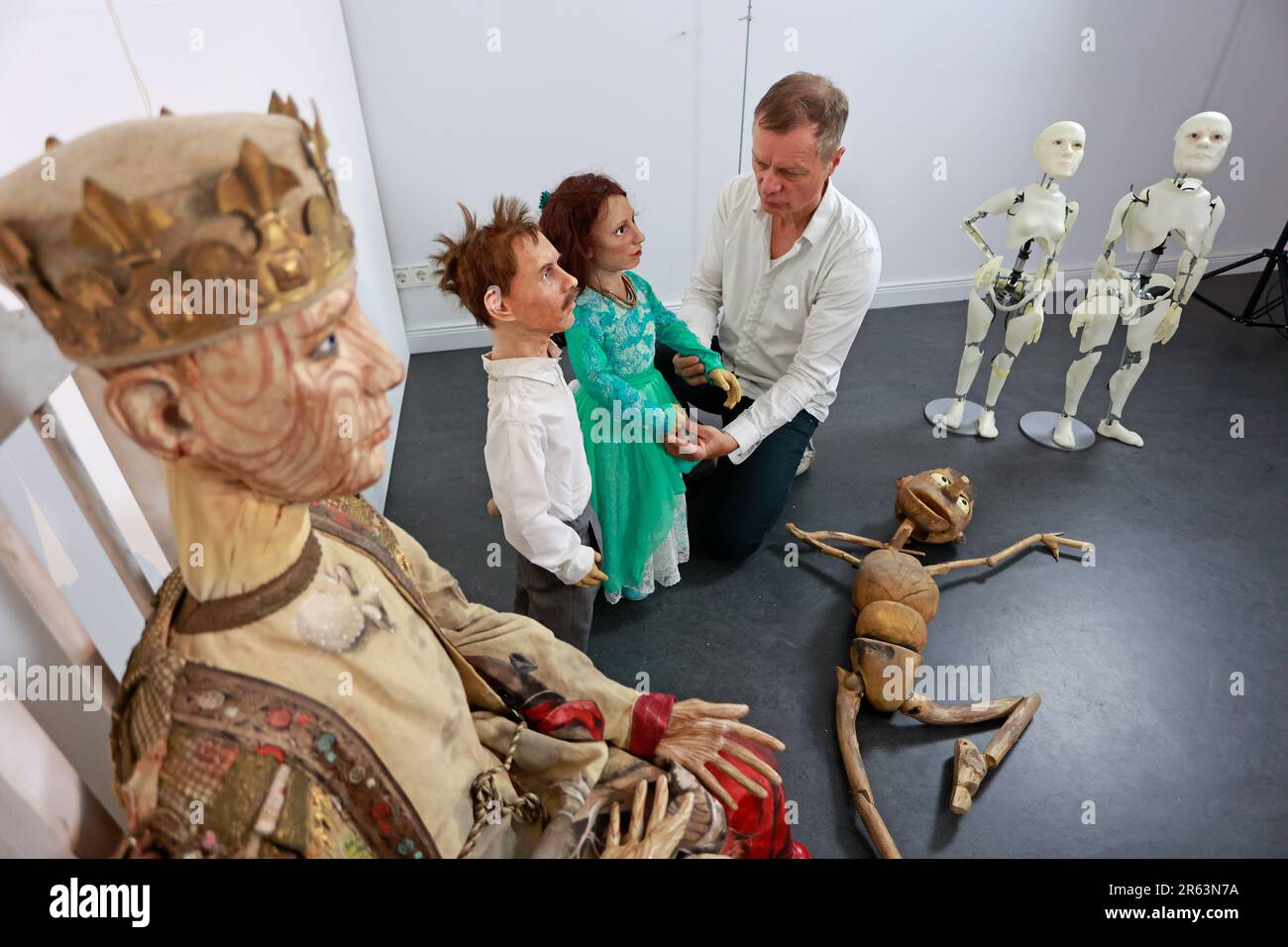 Magdeburg, Germany. 06th June, 2023. Theater puppets like these are ...