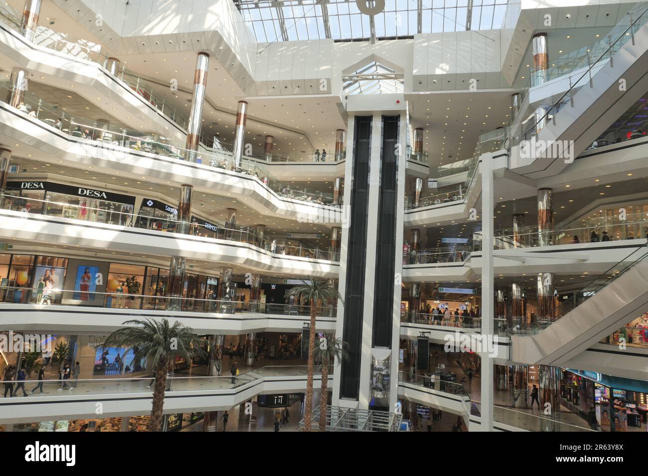 Cevahir shopping mall istanbul turkey hi-res stock photography and ...
