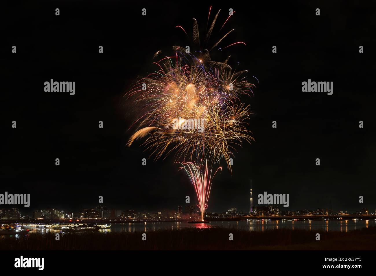 Koto Fireworks Festival and Tokyo Sky Tree Stock Photo - Alamy