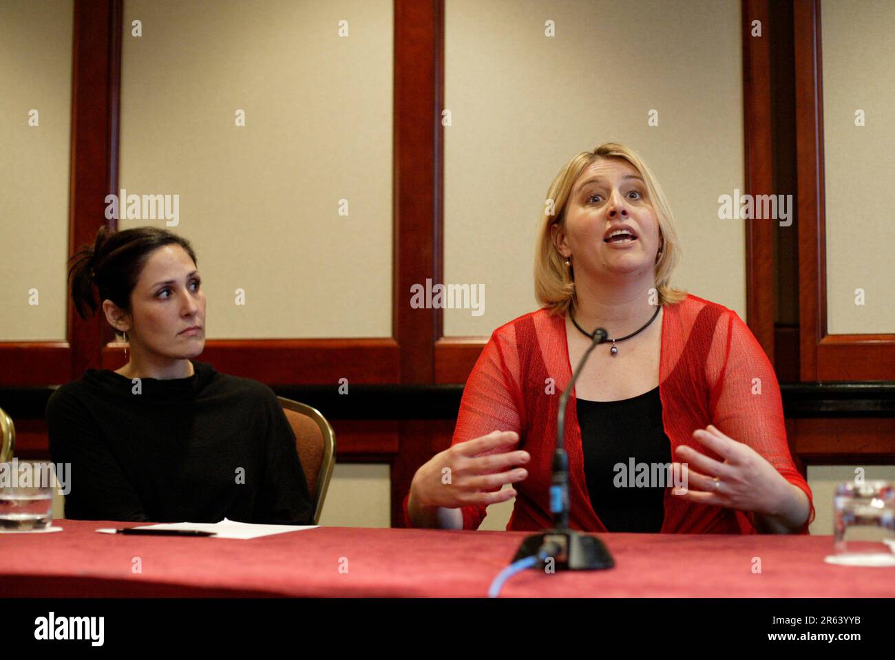 Ricki Lake (left) and Justine Caines (of the 'What Women Want ...