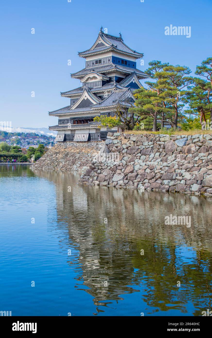 Matsumoto Castle and inner moat Stock Photo - Alamy