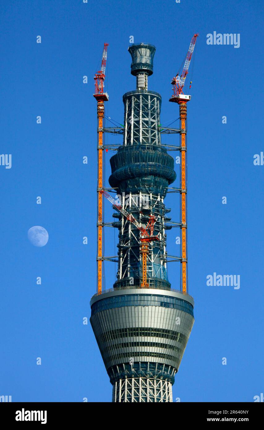 Skytree under construction hi-res stock photography and images - Alamy
