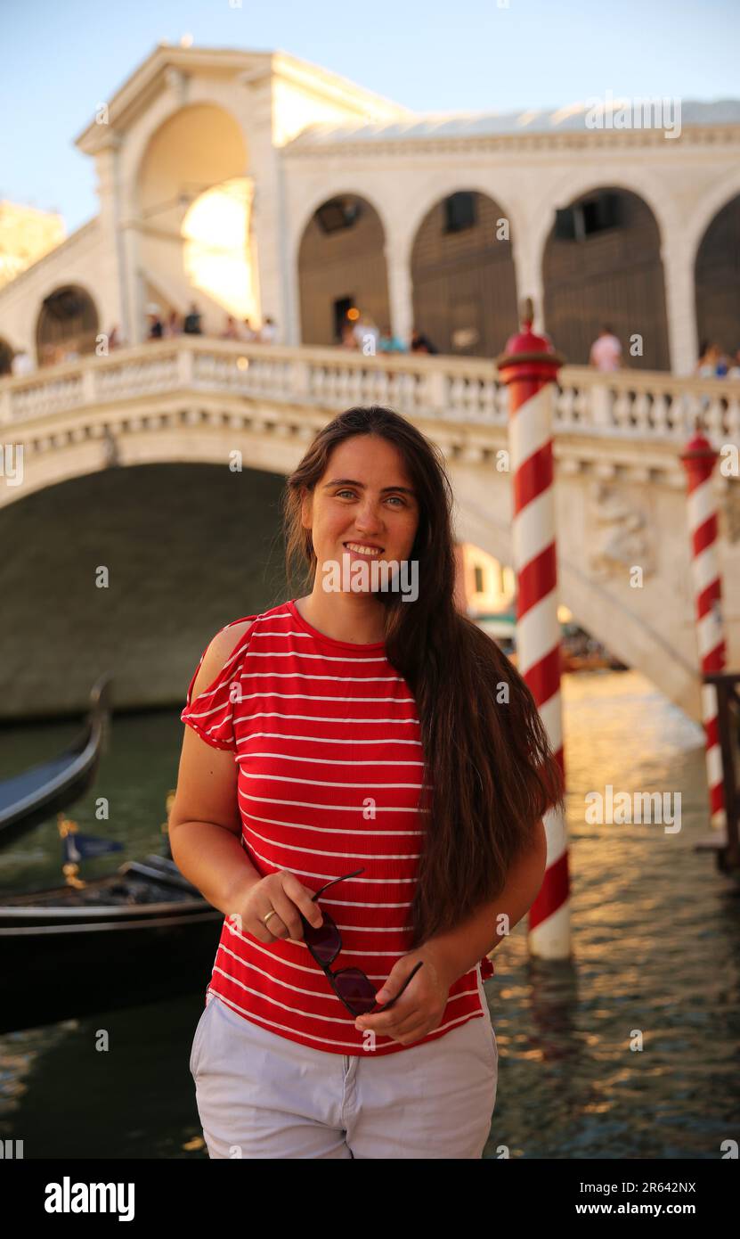 Female gondolier in venice hi-res stock photography and images - Alamy