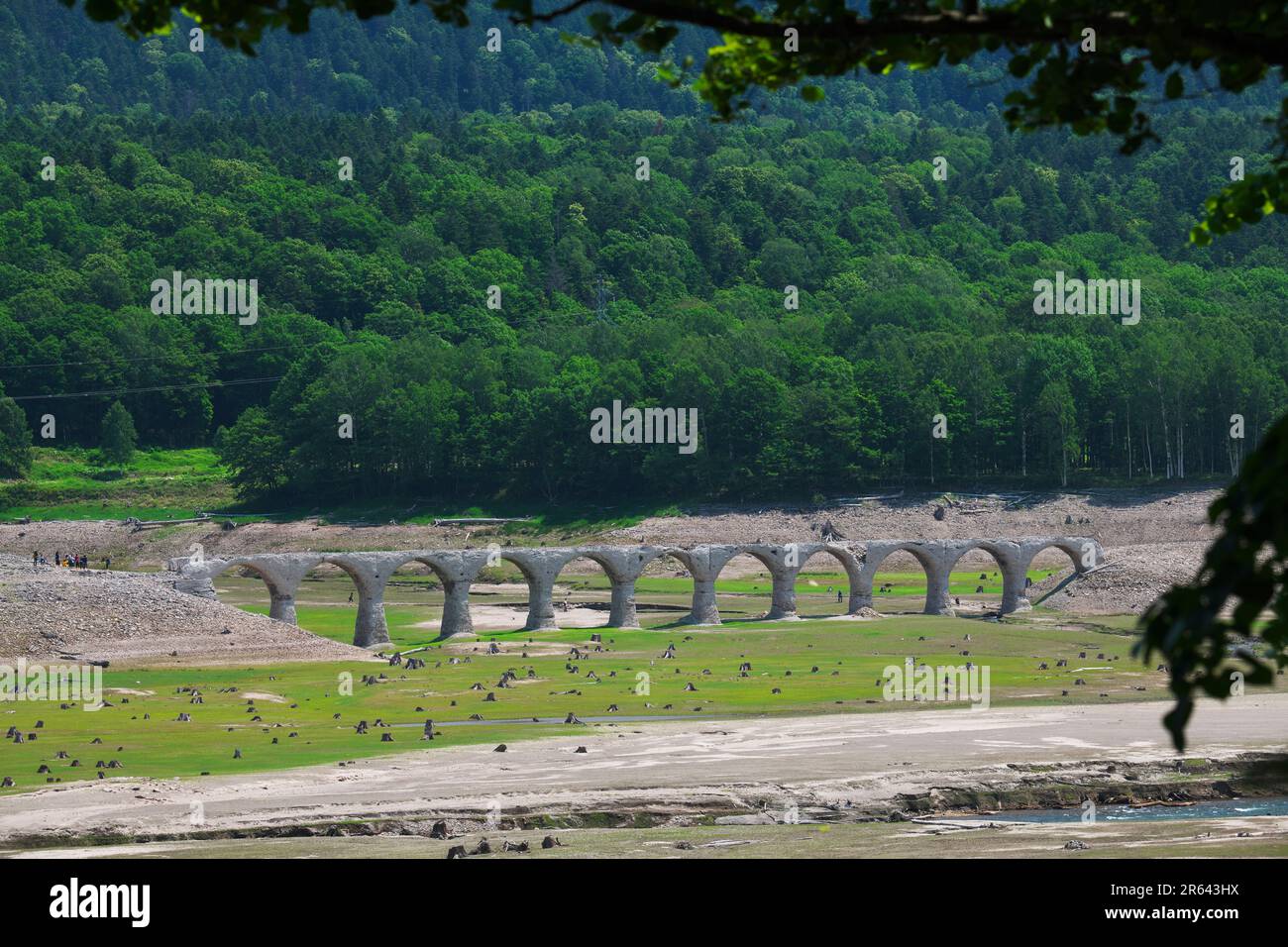Taushubetsu River Bridge at Lake Nukabira Stock Photo - Alamy