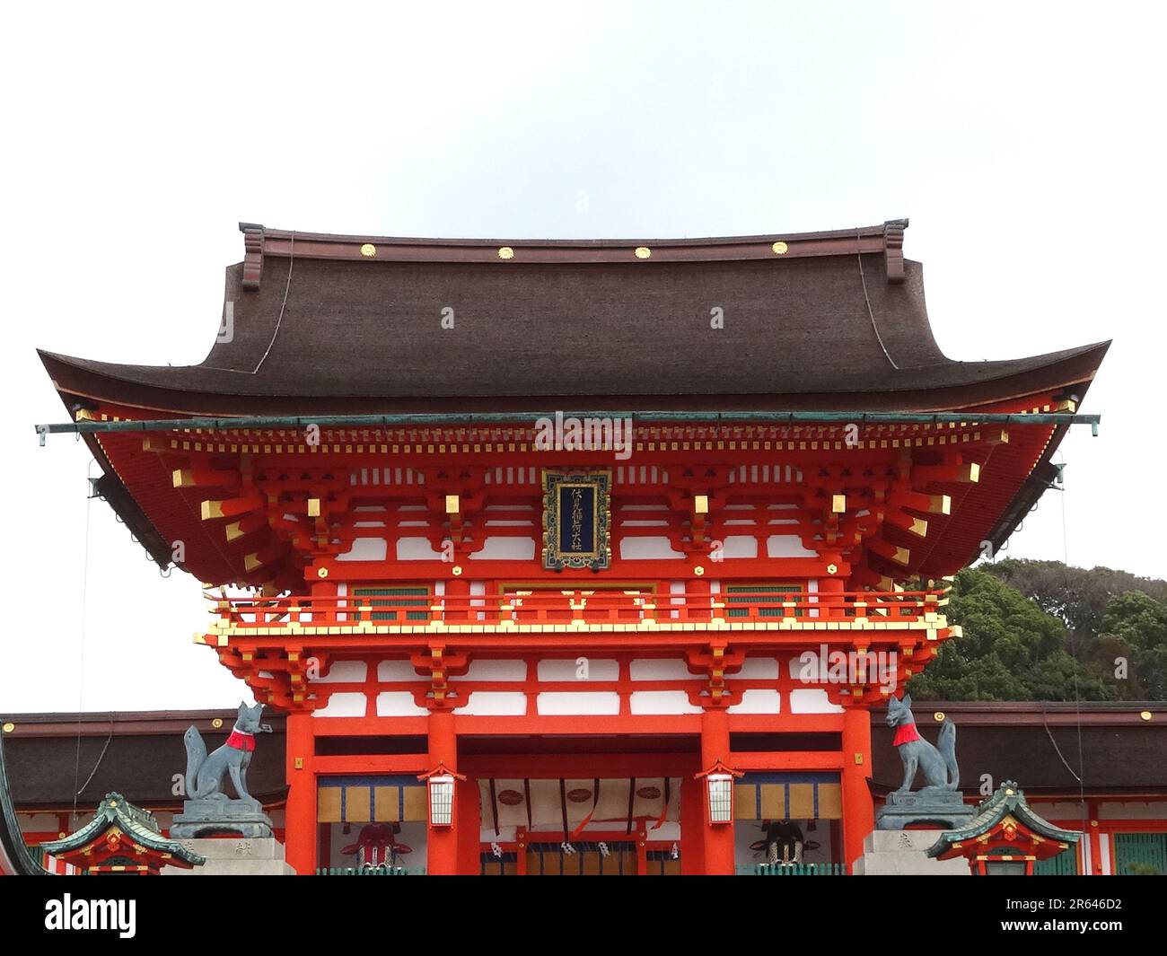 Fushimi inari shrine spring hi-res stock photography and images - Alamy
