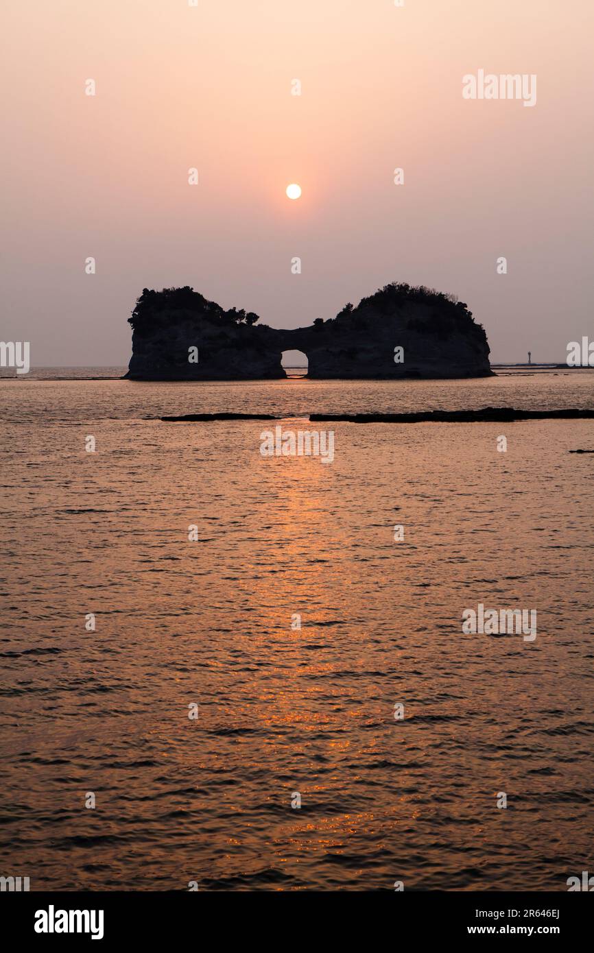 Reflected island hi-res stock photography and images - Alamy