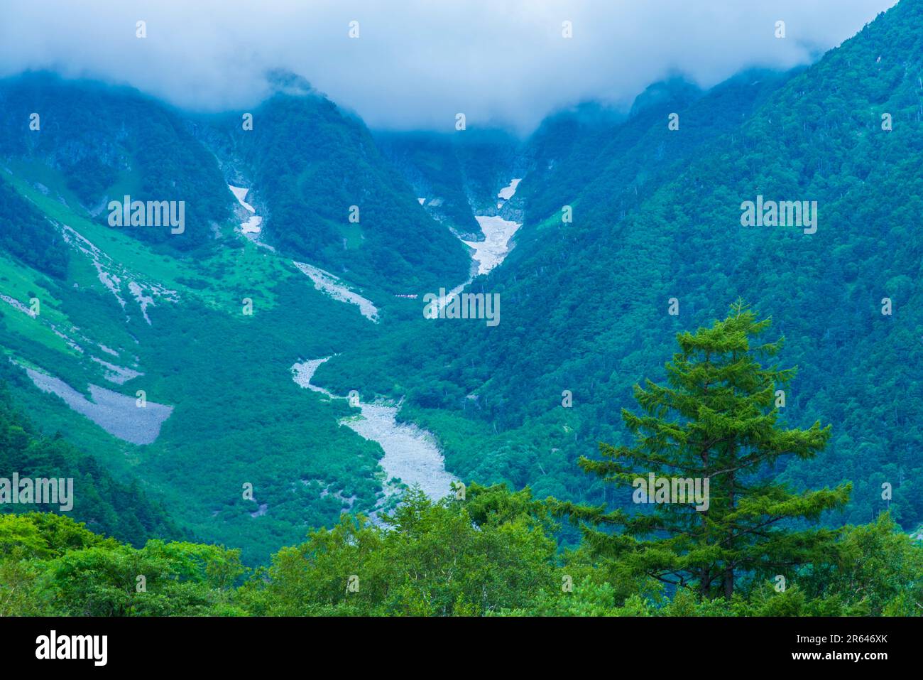 Northern Alps Mountain Range Stock Photo - Alamy