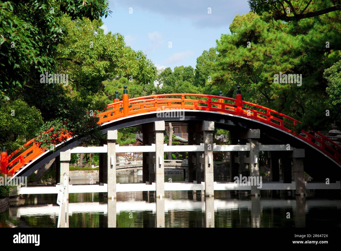 Drum bridge of Sumiyoshitaisha shrine Stock Photo - Alamy