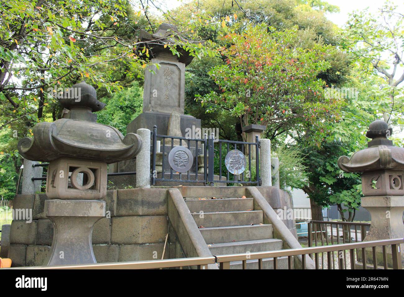 Tomb of the Shogitai Stock Photo - Alamy