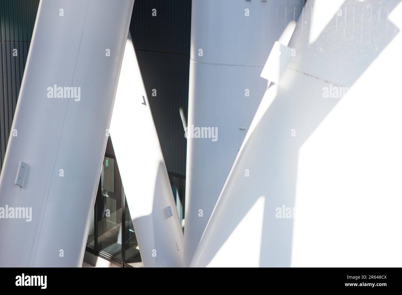 Steel frame of Tokyo Sky Tree Stock Photo - Alamy