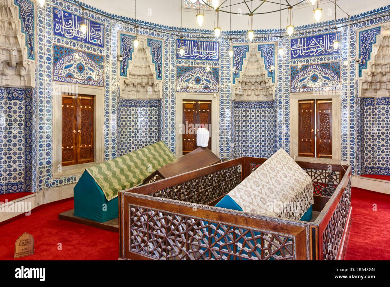 Mausoleum interior of sultan Suleyman. Ottoman empire. Istanbul ...