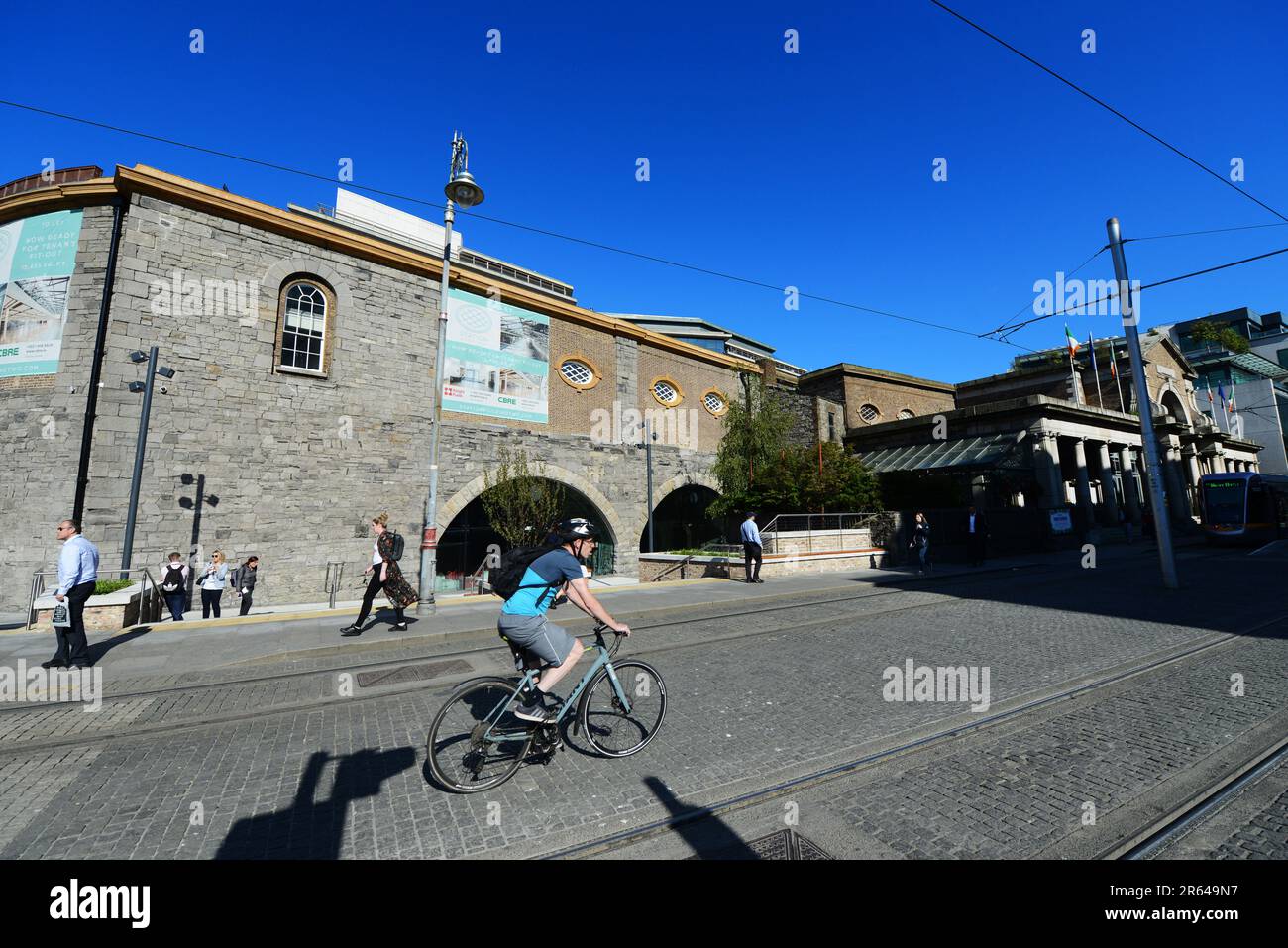 Old street station hi-res stock photography and images - Alamy