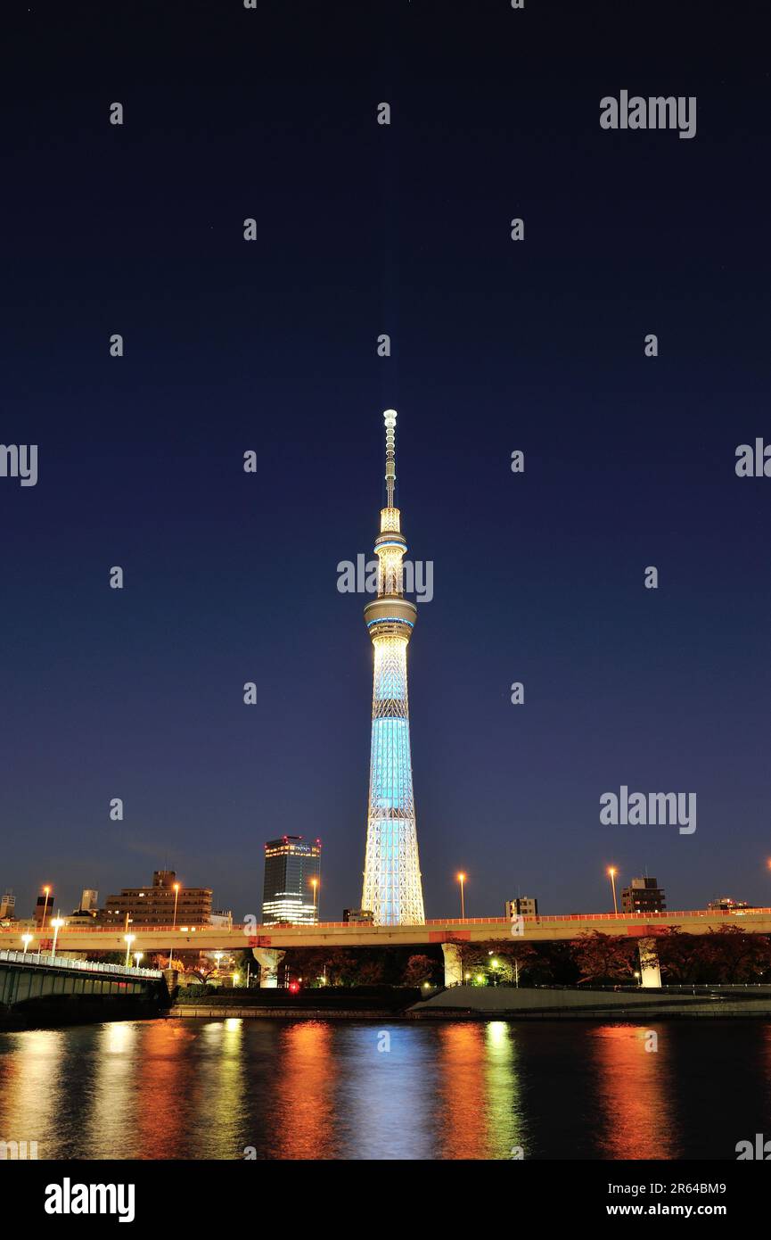 Tokyo sky tree from the Sumida River Terrace Stock Photo - Alamy