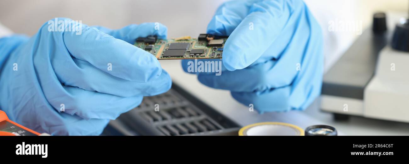 Chip and motherboard repair engineer. Repair of computer equipment and ...