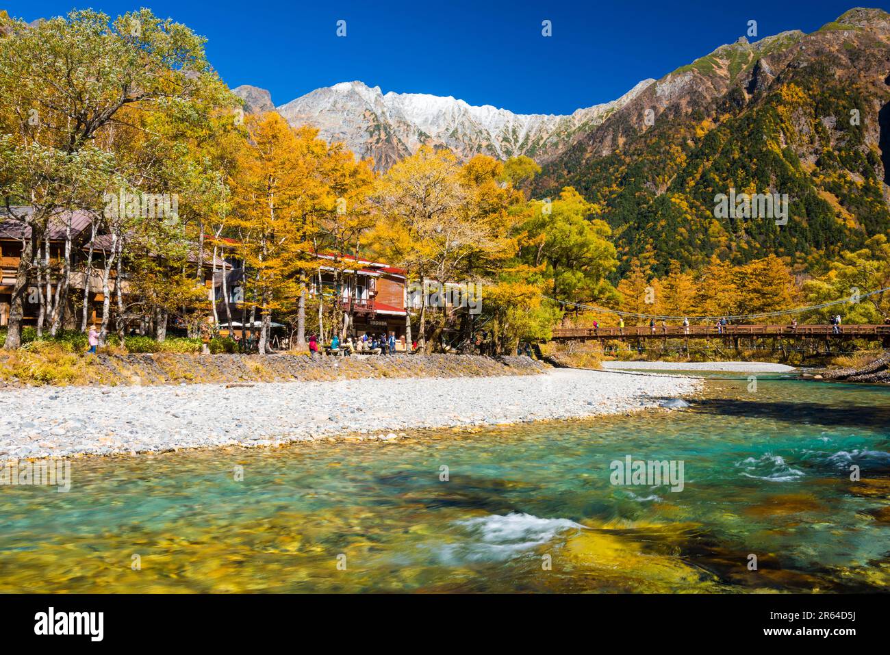 Kamikochi Kappa Bridge and?Hotaka Mountain Range Stock Photo - Alamy