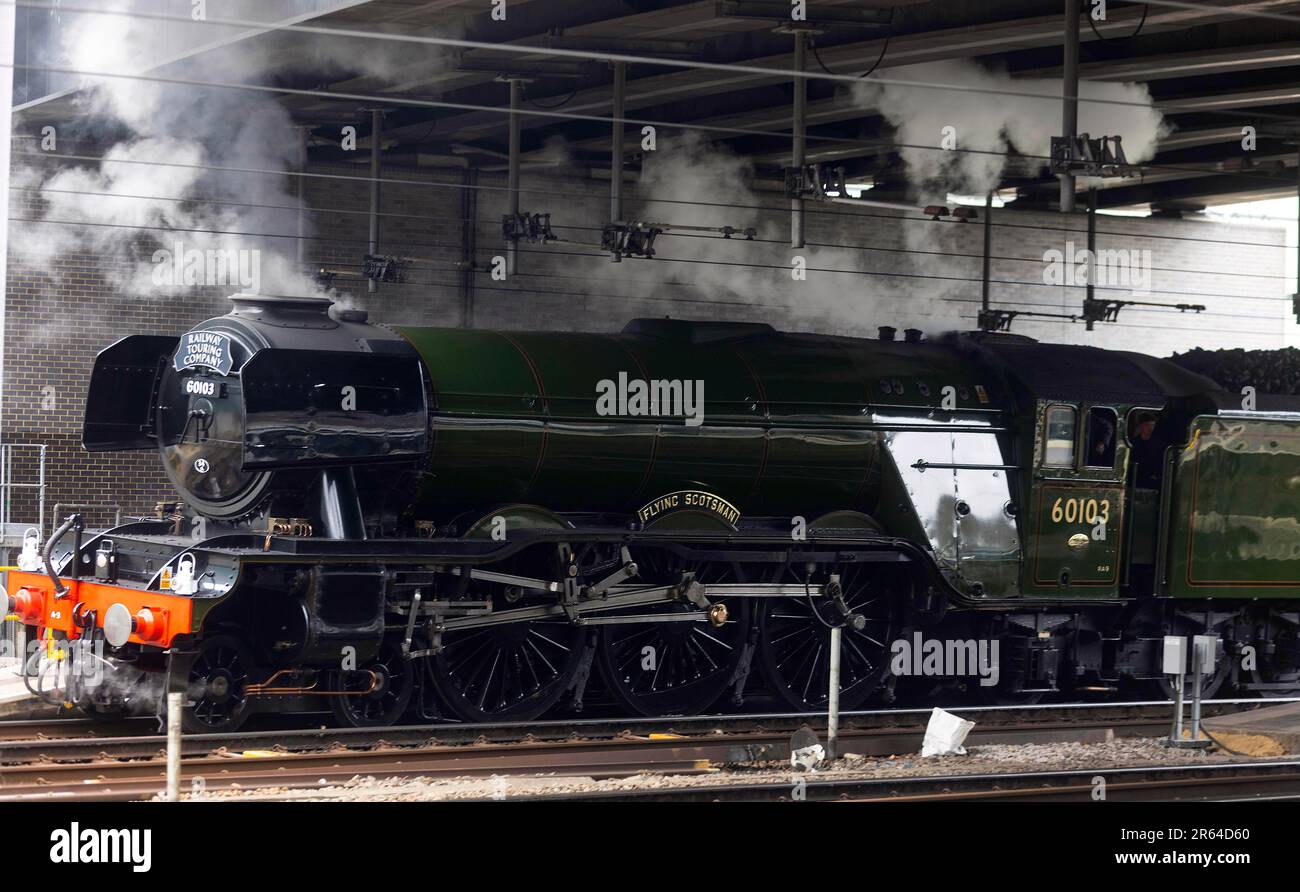 100th anniversary flying scotsman hi-res stock photography and images - Alamy
