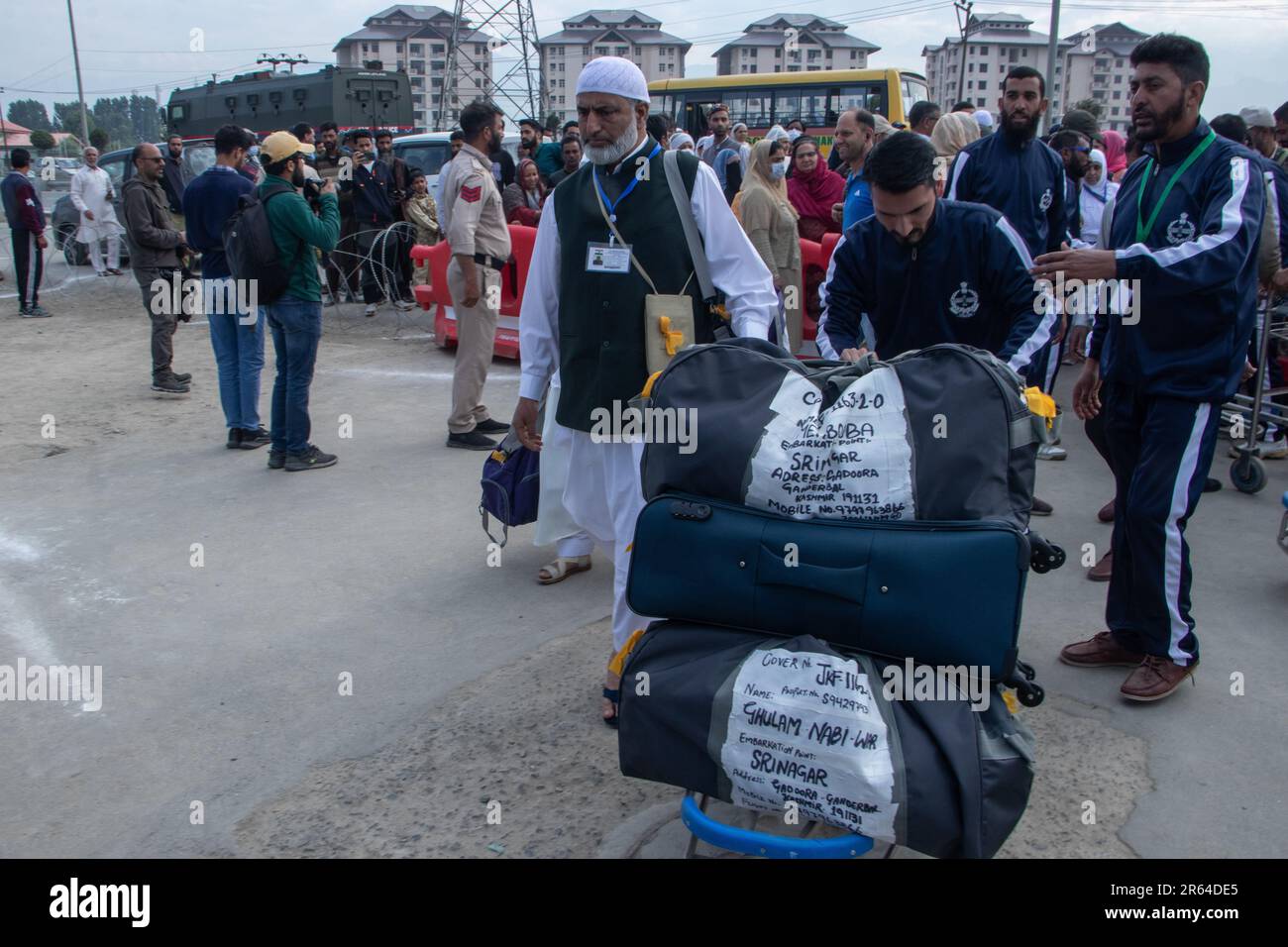 June 7, 2023, Srinagar, Jammu and Kashmir, India: Kashmiri Muslim pilgrims embark on their ...