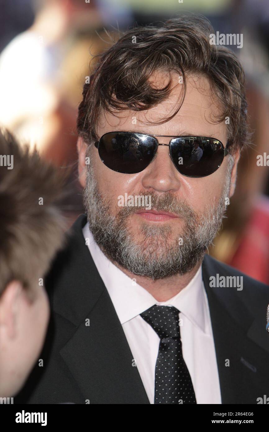 Russell Crowe The premiere of 'Next Three Days' held at the ...