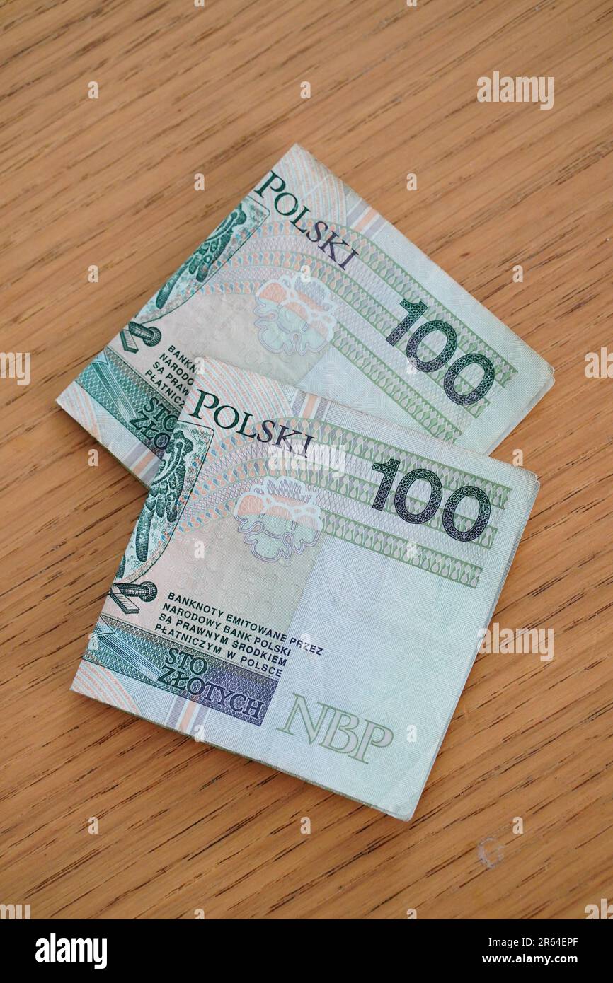 Banknotes 100 bills hi-res stock photography and images - Alamy