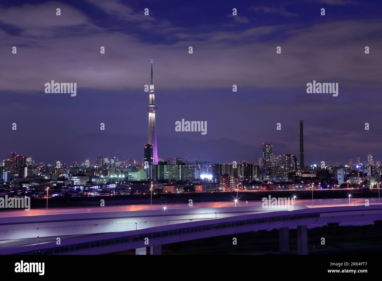 Night view of the Sky Tree Stock Photo - Alamy
