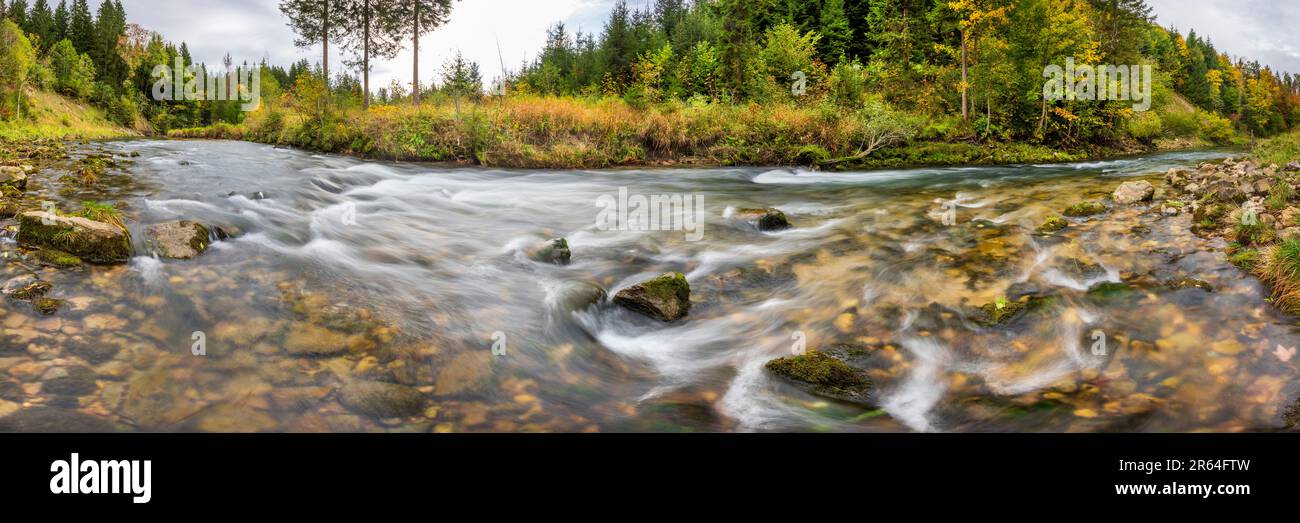 Gorge deep ravine hi-res stock photography and images - Alamy