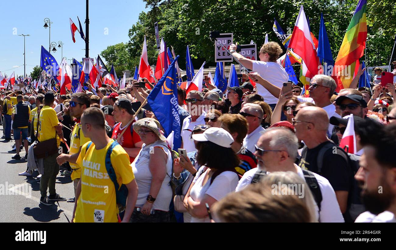 Warsaw, Poland. 4 June 2023. Hundreds of thousands march in anti ...