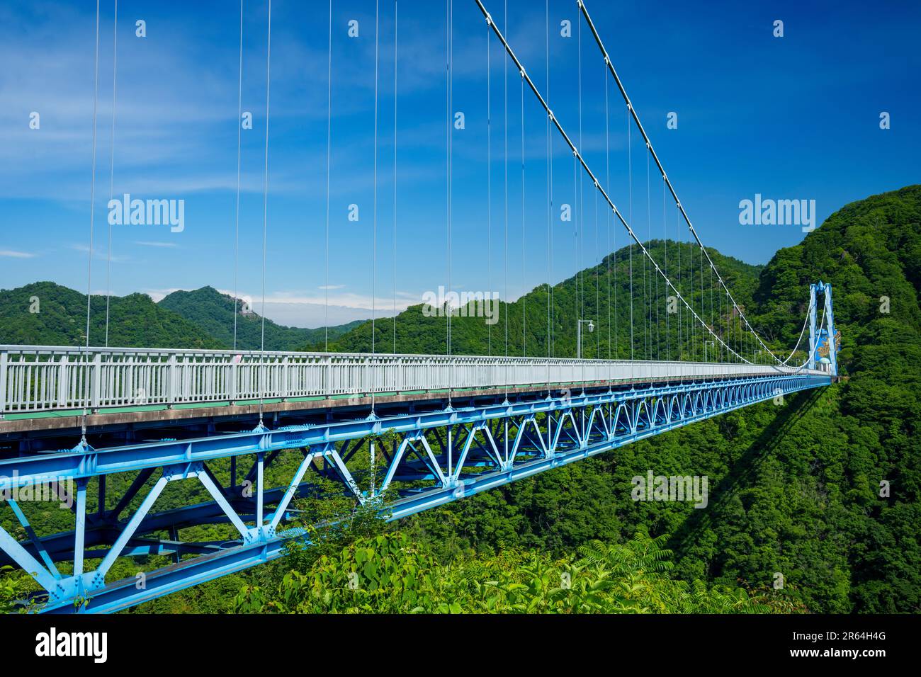Ryujin Suspension Bridge and mountain range Stock Photo - Alamy
