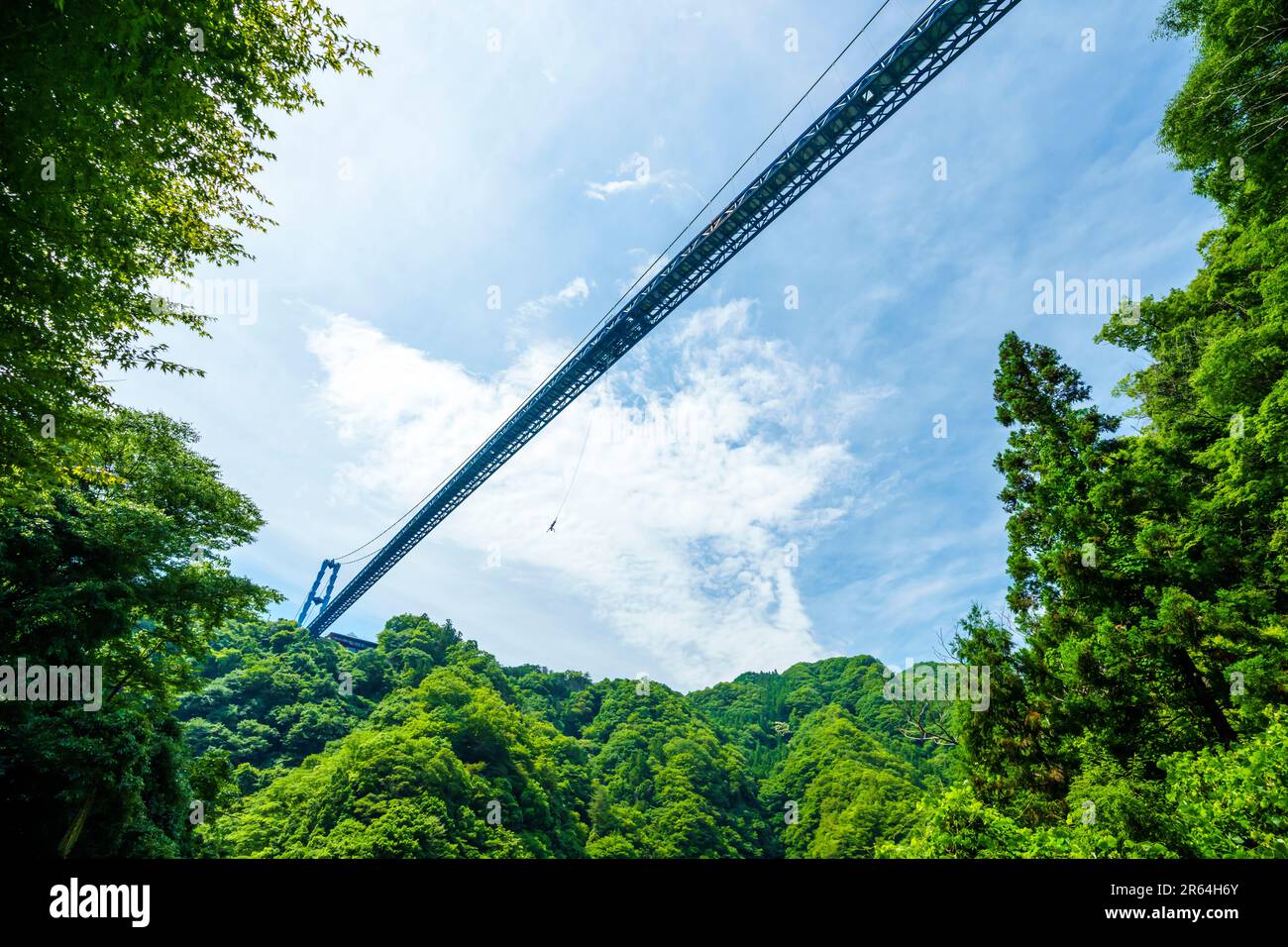Ryujin Suspension Bridge and bungee jumping Stock Photo - Alamy