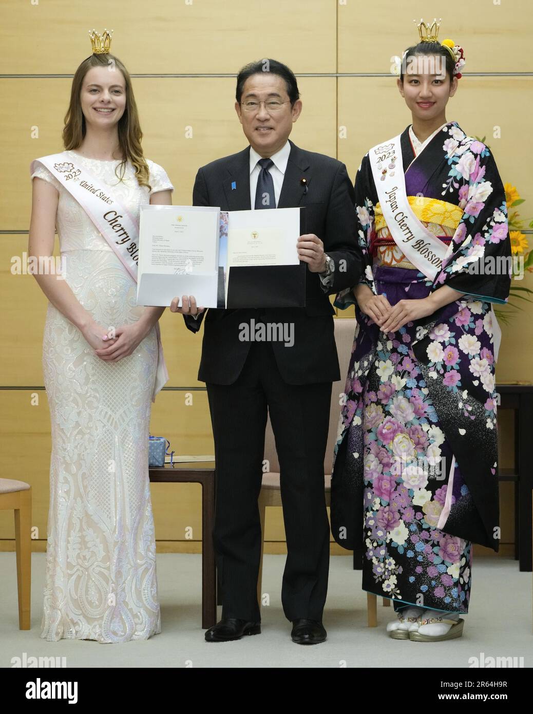 Tokyo, Japan, June 7, 2023. Japanese Prime Minister Fumio Kishida (C ...