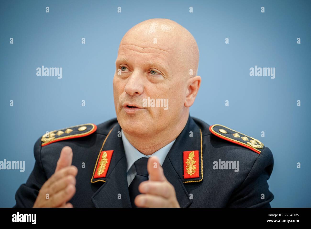 07 June 2023, Berlin: Ingo Gerhartz, Lieutenant General and Inspector ...