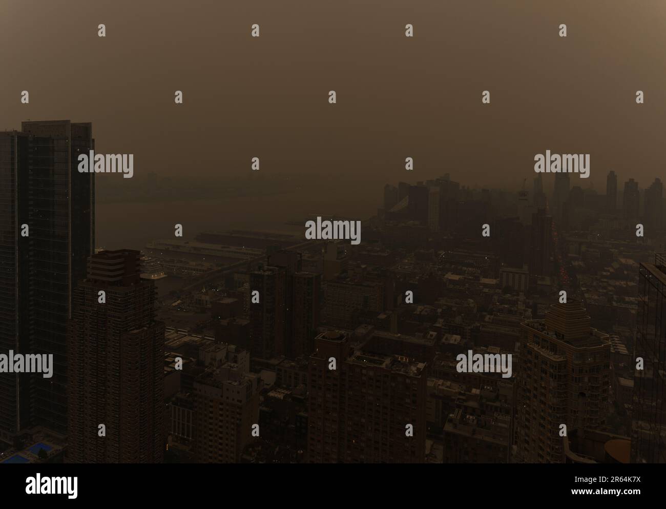 New york pollution june 2023 hi-res stock photography and images - Alamy