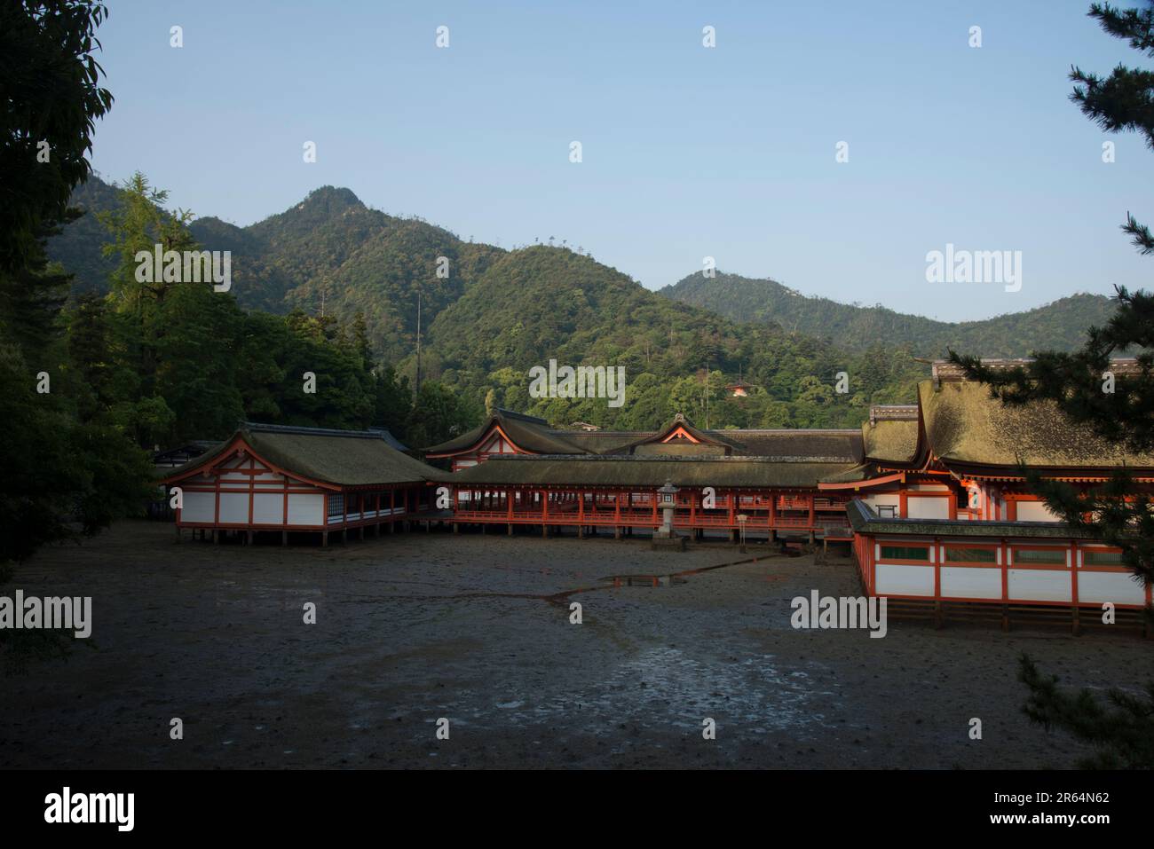 Beach shrine hi-res stock photography and images - Alamy