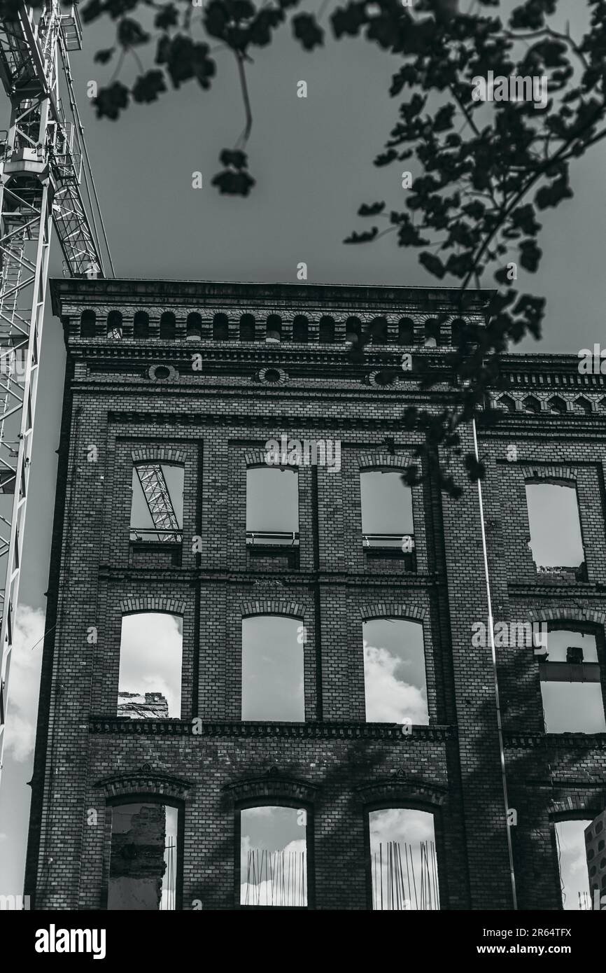 Part demolished red brick wall hi-res stock photography and images - Alamy