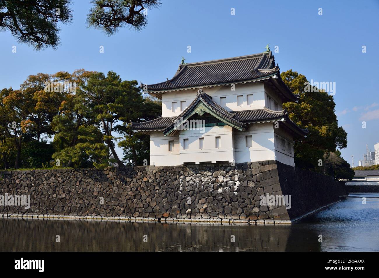 Moat and stone wall of the Imperial Palace Stock Photo - Alamy