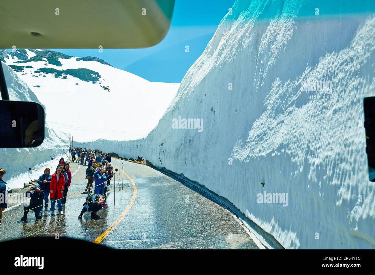 Tateyama Kurobe Alpine Route Stock Photo - Alamy