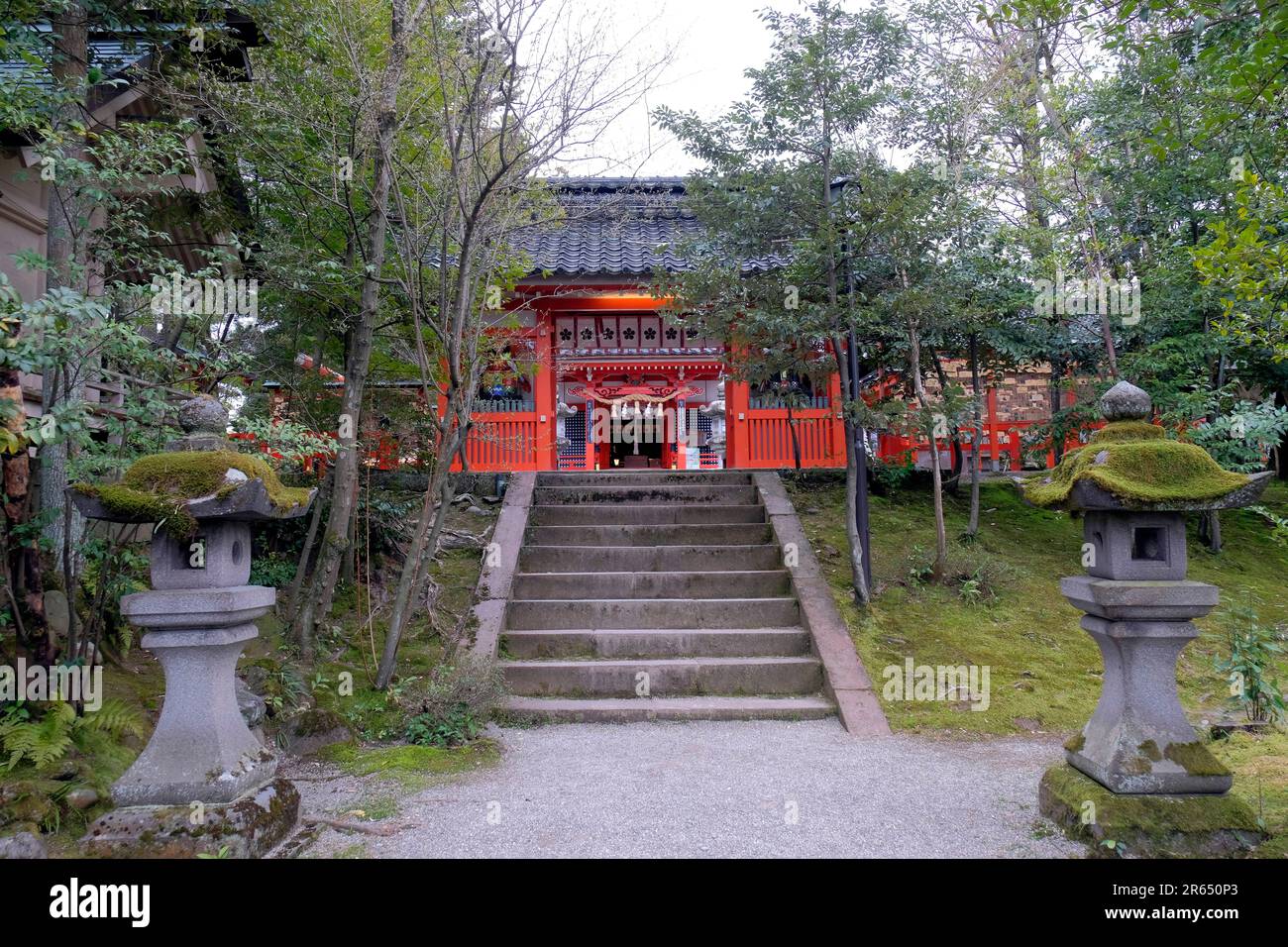 Shrine study hi-res stock photography and images - Alamy