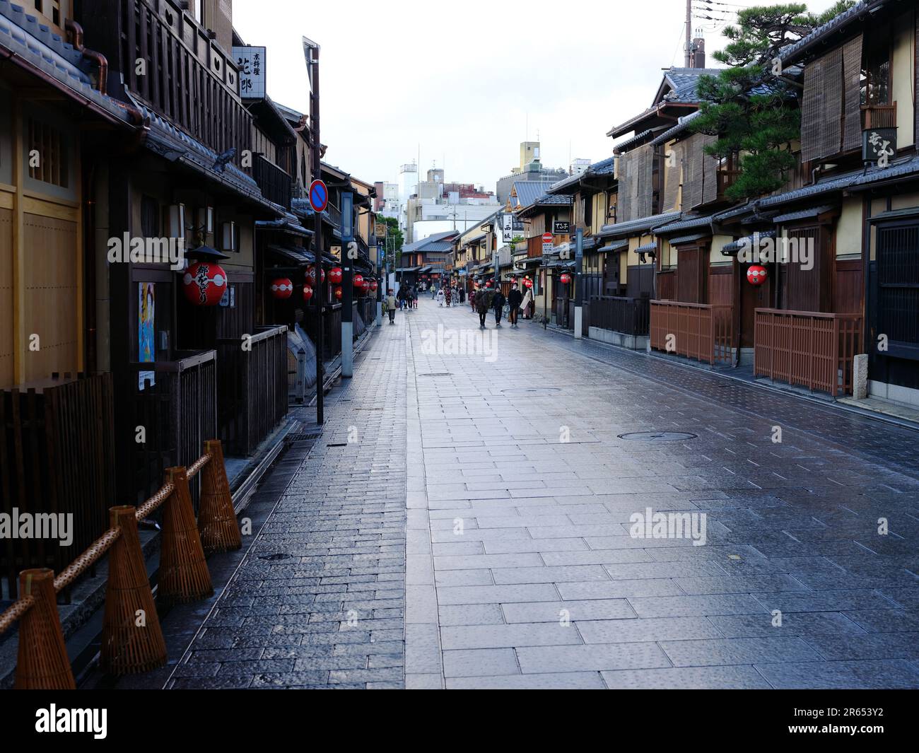 Higashiyama ku district hi-res stock photography and images - Alamy