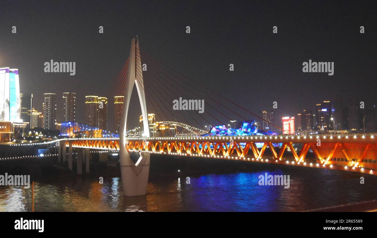 Bridge night nighttime china hi-res stock photography and images - Alamy