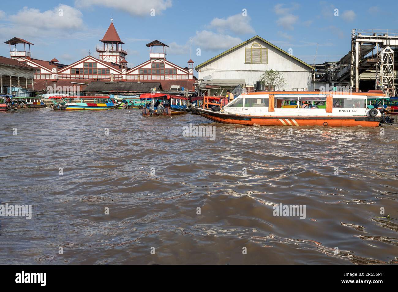 Ferry Terminal, Demerera River, Georgetown, Guyana Stock Photo - Alamy