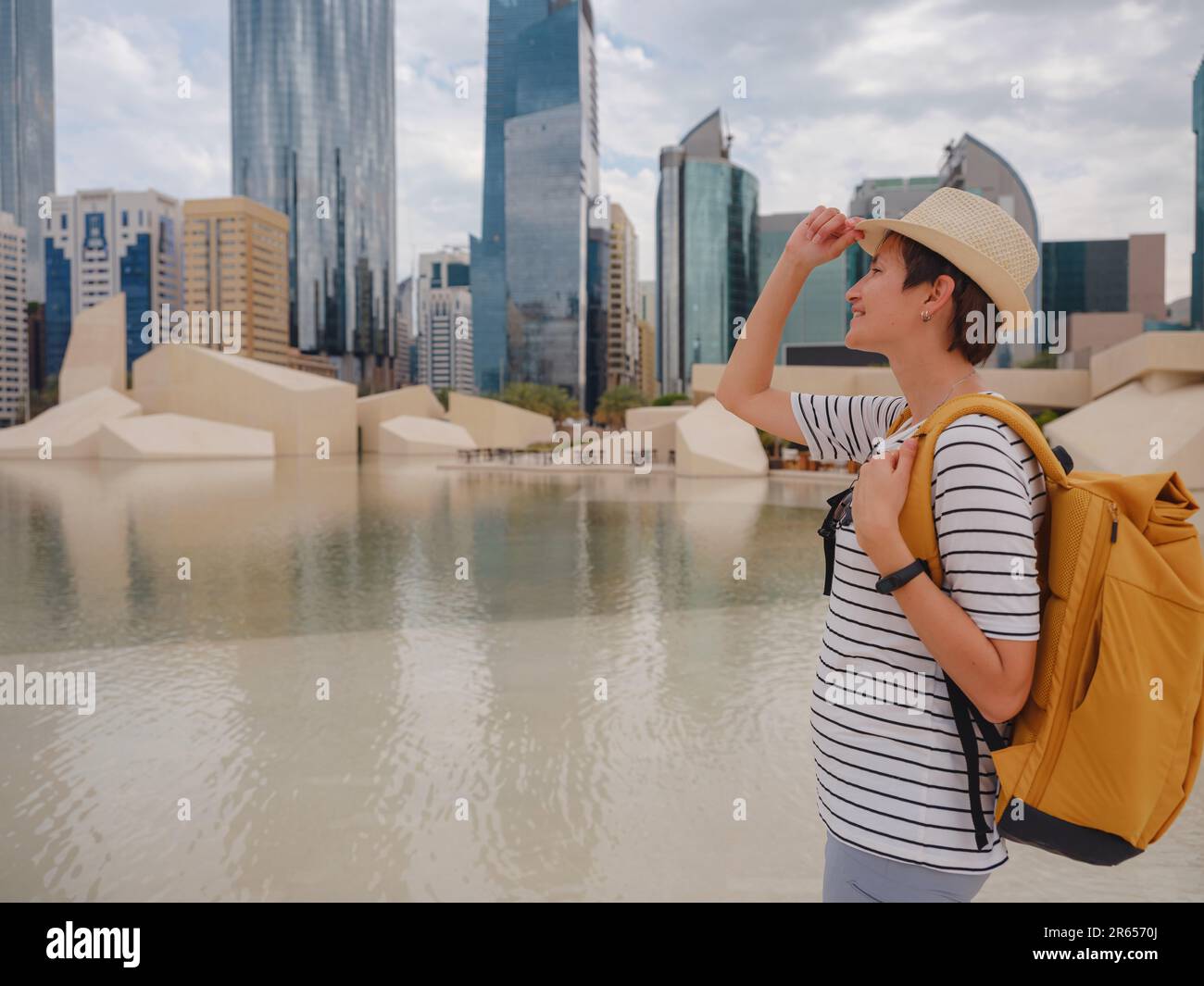 travel to the United Arab Emirates, Happy young asian female traveler ...